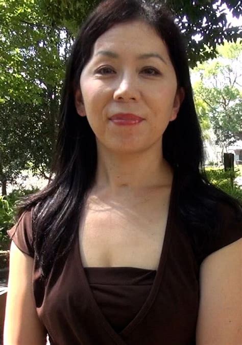 ごく普通の可愛らしい還暦熟女さんが旦那の浮気をきっかけにavに出演！積もりに積もった欲求不満を炸裂させやる気満々で快感に酔いしれ淫乱熟女に豹変！！ エロ動画・アダルトビデオ Fanza動画