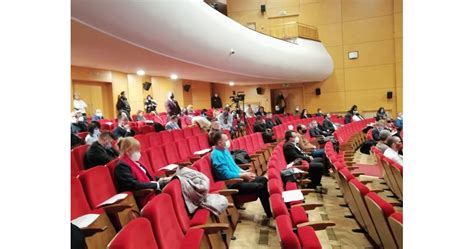 Съветниците в Пловдив отказаха да намалят броя на зам кметовете