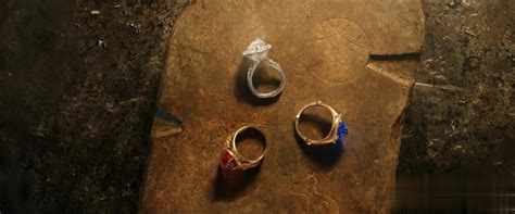 《指环王：力量之戒》第二季发布角色海报，凯兰崔尔手戴精灵戒指 360娱乐，你开心就好