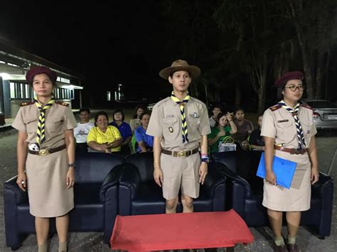 รอบกองไฟ ลูกเสือเนตรนารี โรงเรียนวัดสองคลอง