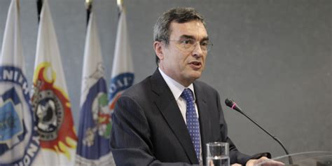 Λευτέρης Οικονόμου Πανδημία του 21ου αιώνα η βία κατά των γυναικών