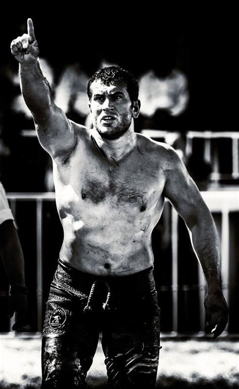 İsmail Varol Pehlivan