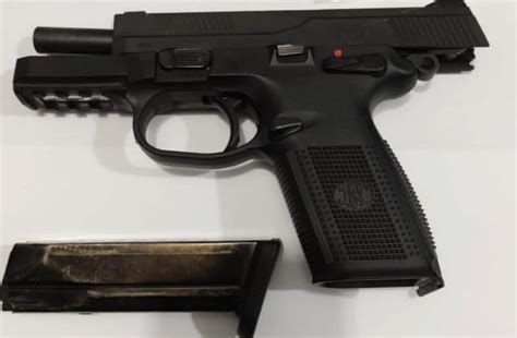 Ssp Ssp Detiene A Una Persona En Posesión De Arma De Fuego
