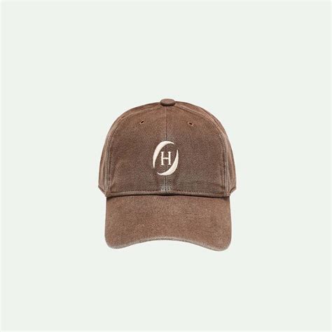 Flowing Chords Cap Choir