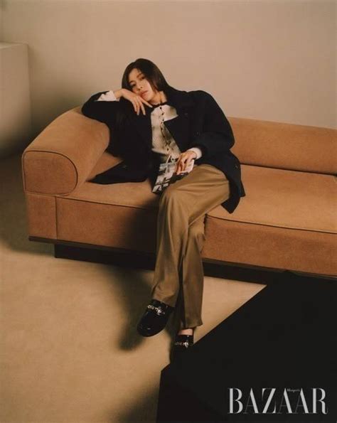 李先彬《bazzar》画报曝光 气质高冷造型高级 搜狐大视野 搜狐新闻