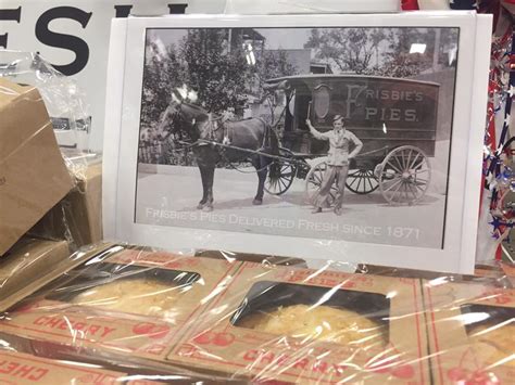 Who Loves Pie Bridgeports Own Frisbies Pies A Tasty Spin Only In