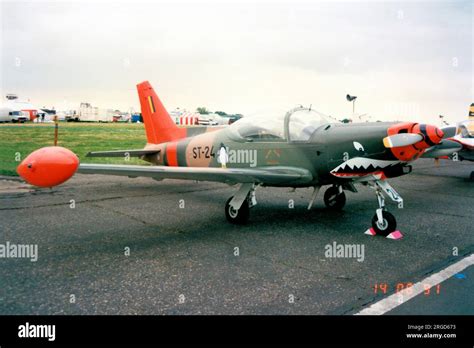 Force Aerienne Belge Siai Marchetti Sf 260mb St 24 Msn 10 24 On 14