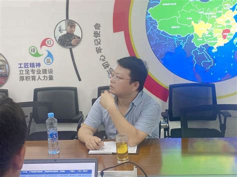 占明锦到气象系调研并召开座谈会 江西信息应用职业技术学院