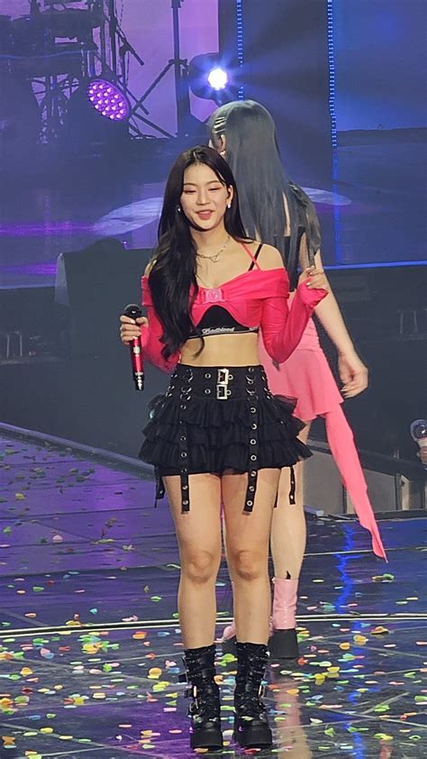 오늘의 스테이씨 콘서트 연예인잡담 에펨코리아
