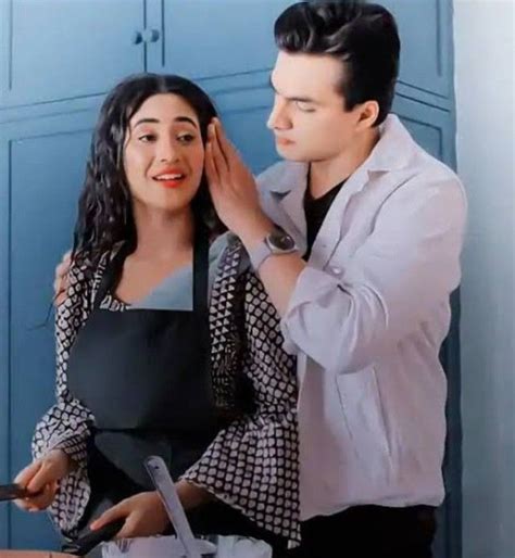 Pin By Ahana Zubair On Kaira Cute Couples Photos Love Couple Photo
