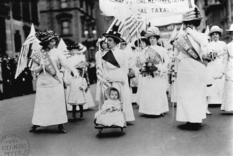 71 Powerful Photos Of Women Protesting Throughout American History