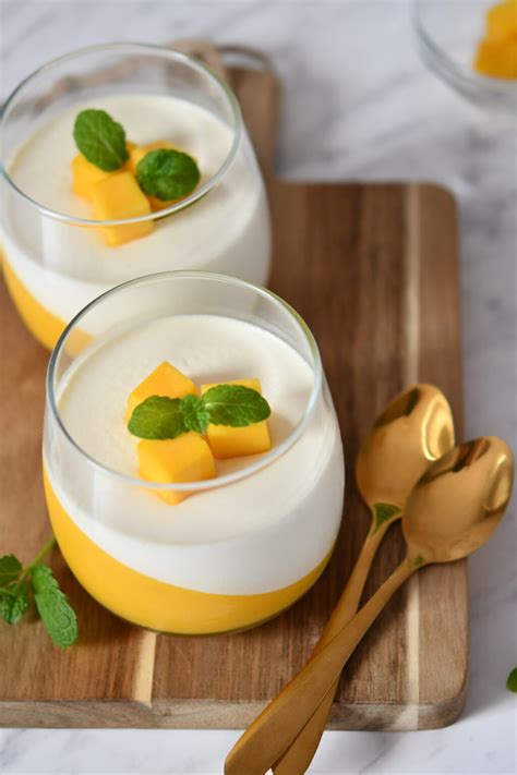 Mango Panna Cotta Klysa