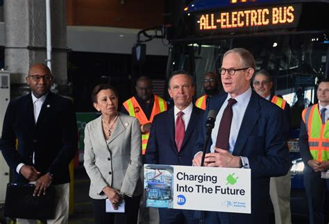 Amber Rose Having Sex With Kyrie Nsfw Pics Photos Video Metro Us