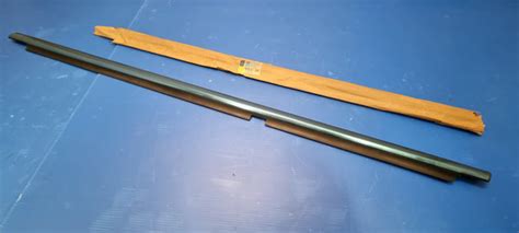 Baguette De Lèche Vitre Chromée Extérieur Arrière Droite Pour Peugeot