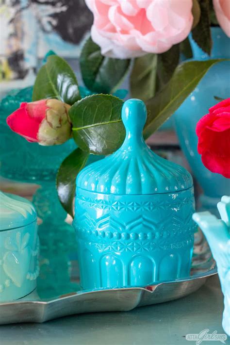 Vintage Milk Glass Inspired Trinket Boxes Made From Quick Set Resin