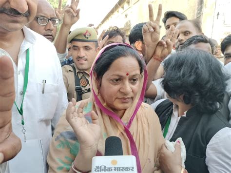 Ruchi Veera Thanked Azam Before Akhilesh रुचिवीरा ने अखिलेश से पहले
