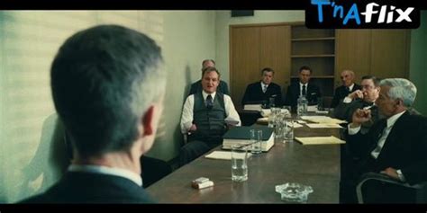 Florence Pugh Butt Breasts Scene In Oppenheimer Tnaflix Com