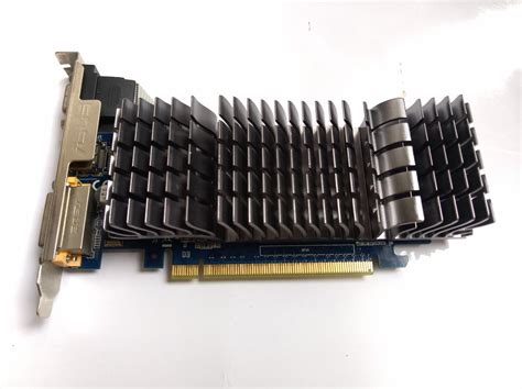ASUS Nvidia GeForce 210 Graphics Card, 電腦＆科技, 電腦周邊及配件, 電腦周邊產品 - Carousell