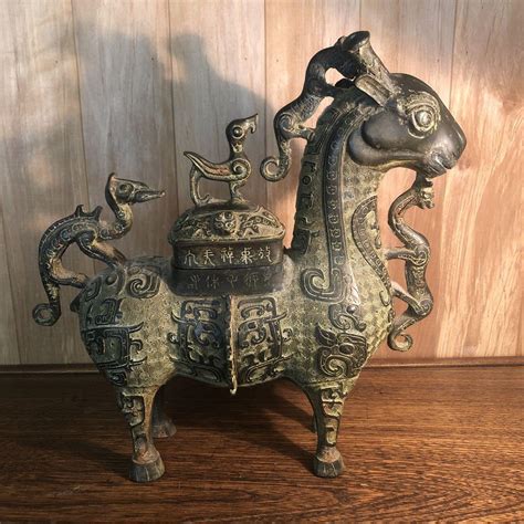 商周時代 青銅器 獣型樽 中国古美術 古置物 饕餮文 メルカリ