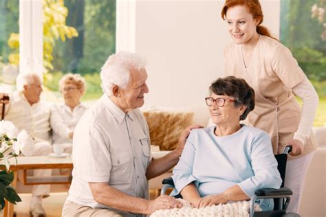 What To Consider When Choosing A Senior Living Community