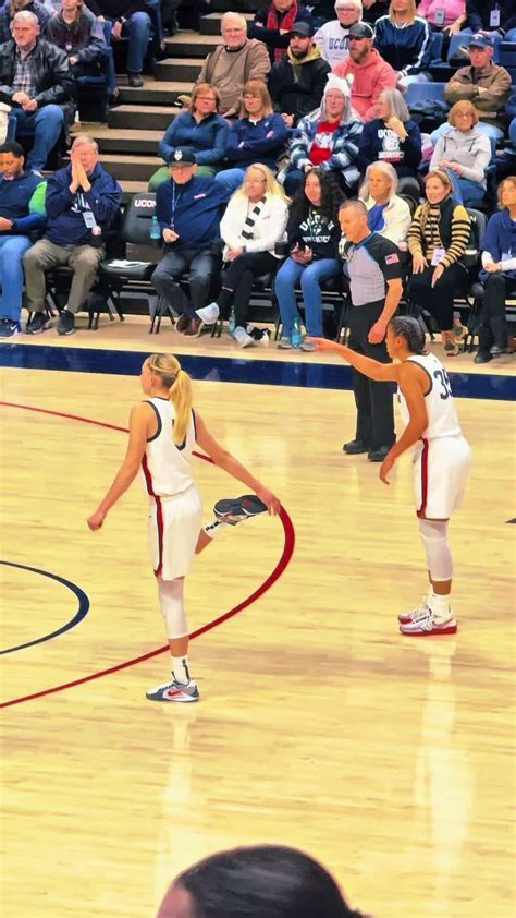 Paige Bueckers And Azzi Fudd Uconn Basketball Highlights Tiktok