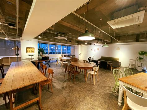 レンタルスペースandカフェ パズル浅草橋 【本日18時まで営業中☕】 今日はゆったりとスタートしております🧋 土曜日限定のハンドメイドカフェ