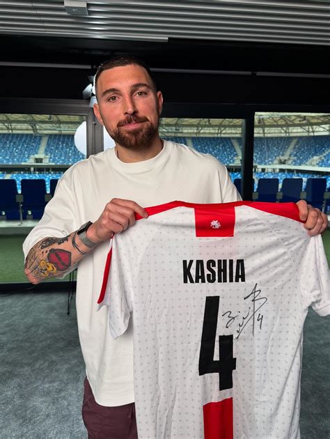 Georgian National Team 🇬🇪⚽️ World Class Player 🌟 რა ბედნიერებაა რომ ქართველი ხარ 🇬🇪 Kvara7