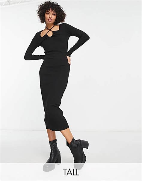 Only Tall Maxikleid In Schwarz Mit Zierausschnitt Asos