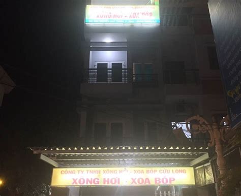 Bắt Quả Tang Nhân Viên Mát Xa Kích Dục Khách Trong Phòng Vip Báo Công