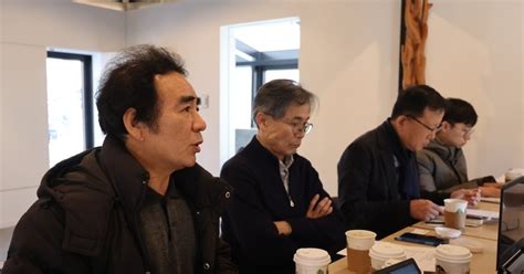 15일 서울광장 이태원참사 분향소서 백기완 2주기 추모제