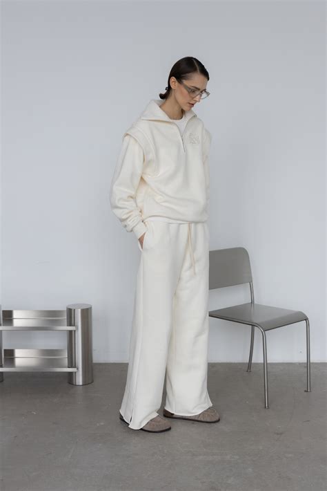 Flow Lounge Trousers In Off White