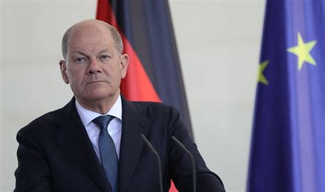 Brexit Remainers Dealt With Huge Blow Over Economic Predictions As