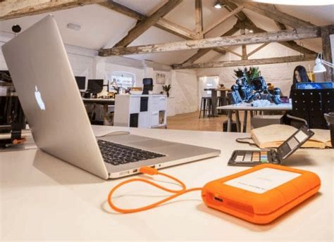 PROS AND CONS OF USING EXTERNAL HARD DISK DRIVES Advanced Computing