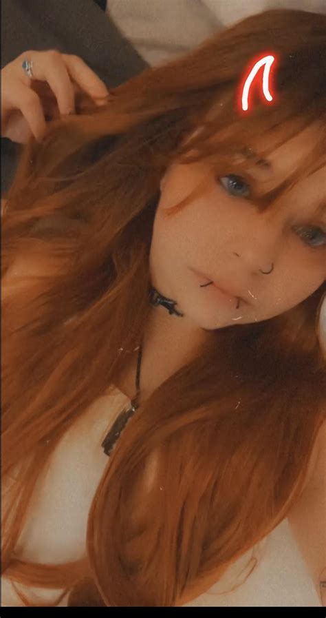 F19 Always A Bit Bored R Selfie