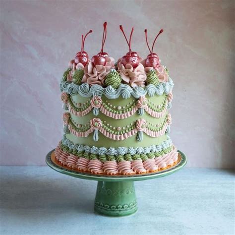 Lindas Ideias De Bolos Kitsch Bolos Personalidade