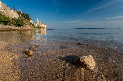 Entdecken Sie schönsten Strände der Insel Rab Immer Meer Kroatien