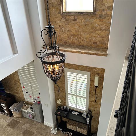 Creative Ideas For Decorating High Ledges In Your Living Room Shunshelter
