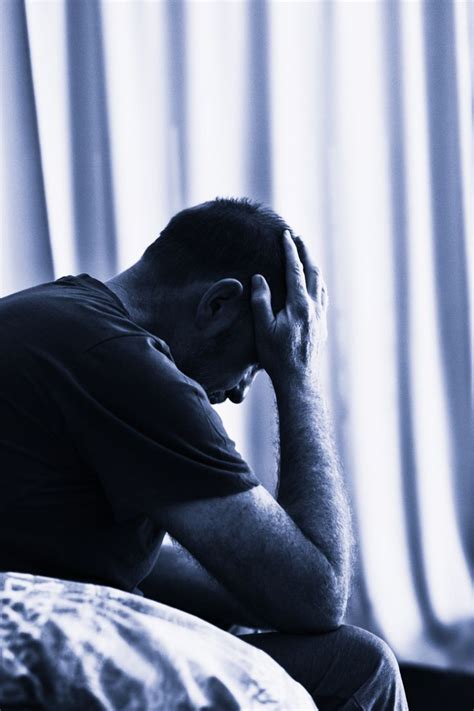 13 Warning Signs Of Midlife Crisis In A Man Mid Life Crisis Men Mid