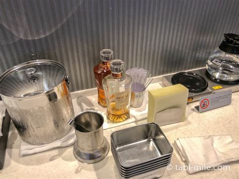 大阪伊丹空港ANAラウンジ訪問記広々ラウンジで快適空間