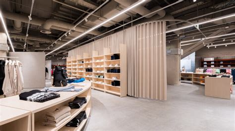 Peek Cloppenburg Düsseldorf eröffnet in Bonn stores shops