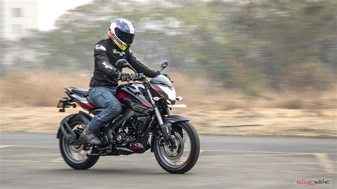 Bajaj Pulsar Ns160 Tft Instrument Cluster Image Bikewale