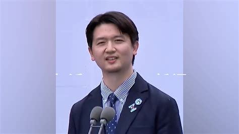 作家刘楚昕回应近期获奖感言忆去世女友感动众人：请允许我暂时沉默凤凰网视频凤凰网