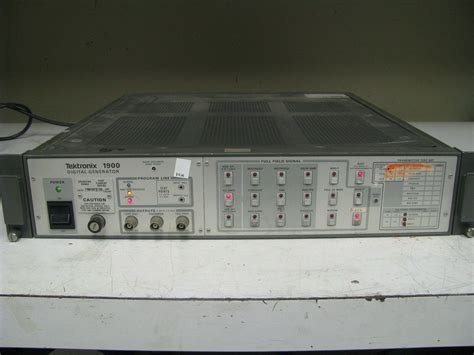 Tektronix 1900 10 Bit Ntsc Test Signal Digital Generator Fg6 Bullseye