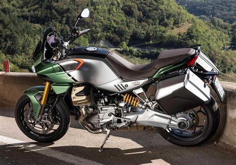 Moto Guzzi V 100 Mandello S 2023 Prezzo E Scheda Tecnica Motoit