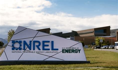 双碳研究 美国能源公司联手推动许可制度改革输电时间项目