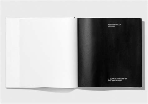 Minimal Graphic Design Artofit