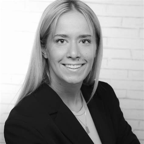 Lara Claßen Convention Sales Coordinator 25hours Hotels Linkedin