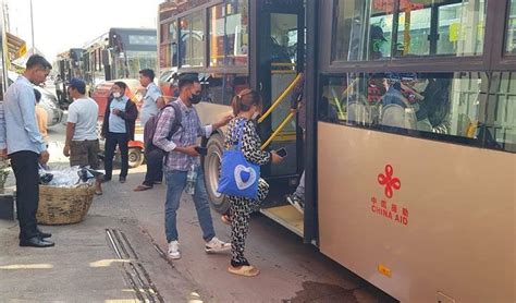 Khmer Times On Linkedin Video Pm Asks Khuong Sreng To Prepare Buses