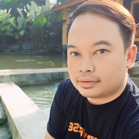 Iman 🔰rapper Asli Indonesia Iwa K ️🔥 Iwa Kusuma Lahir 25 Oktober