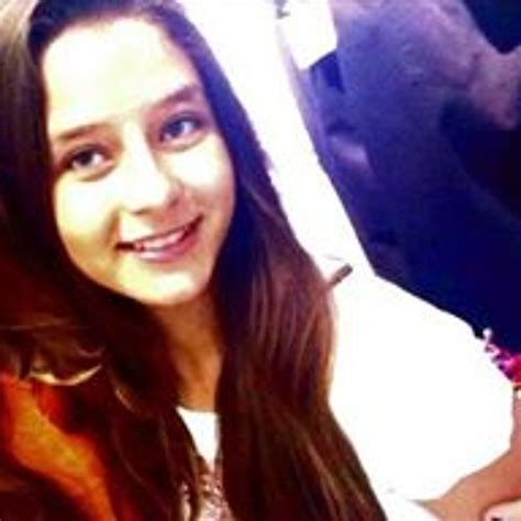 Stream Julia Caetano 3 Music Listen To Songs Albums Playlists For Free On Soundcloud